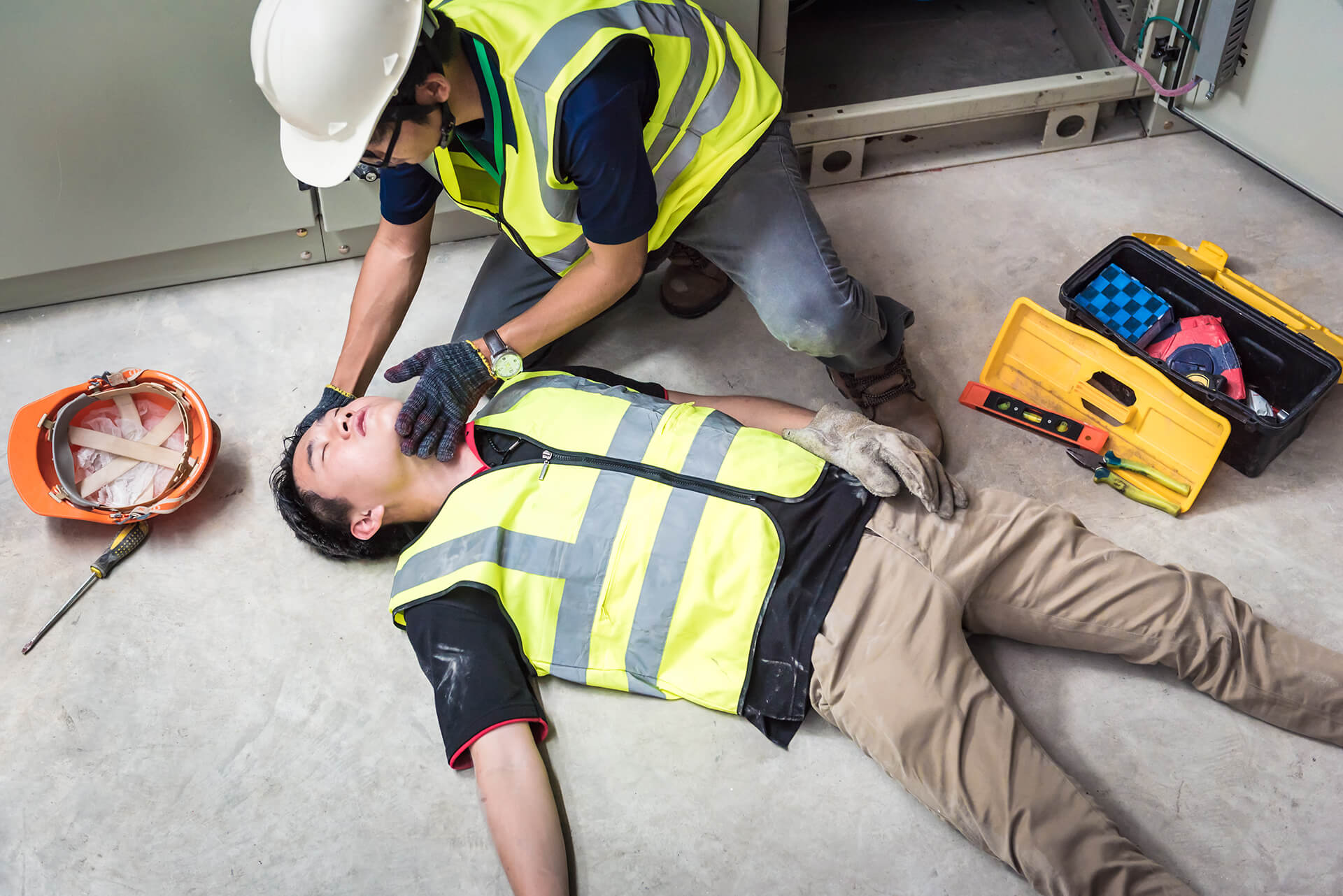 First Aid Annual Refresher Course Advanced Safety Group